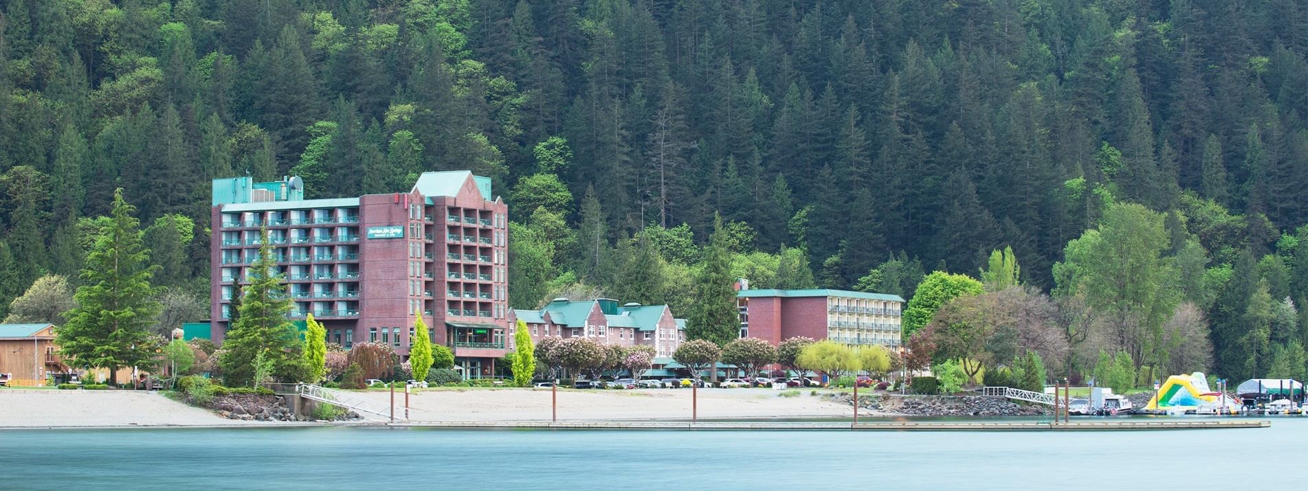 Hotel Deals & Packages - Harrison Hot Springs Resort