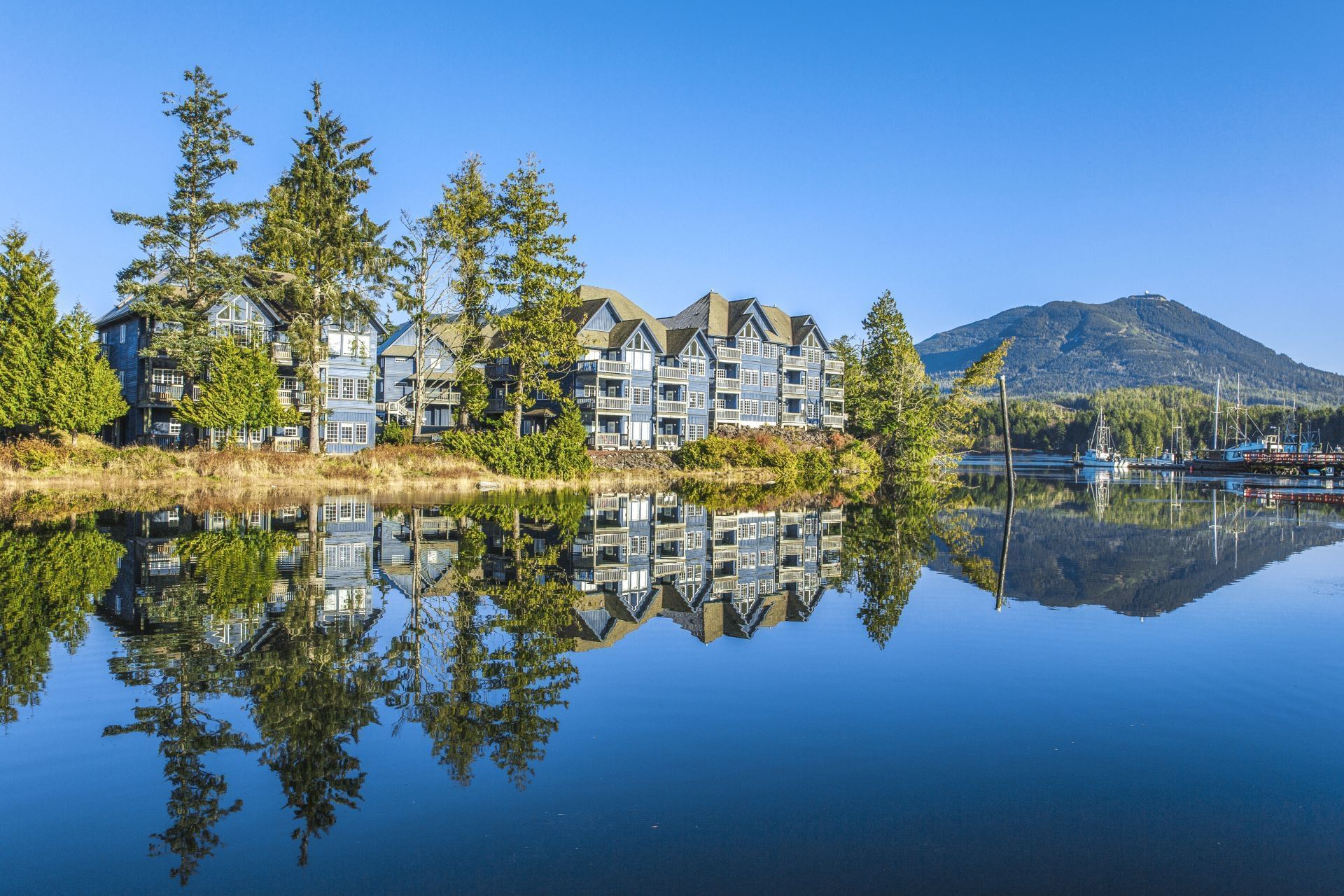 Ucluelet Resort Hotel | Embarc® Ucluelet