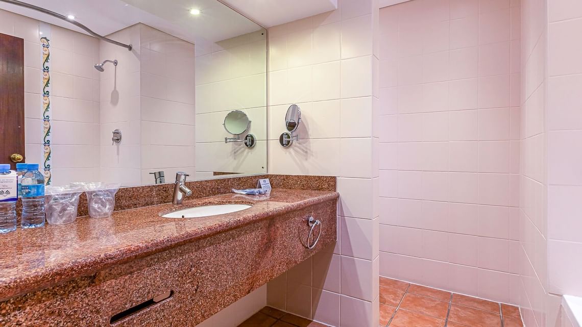 Standard City View | Cardoso Hotel Accommodation