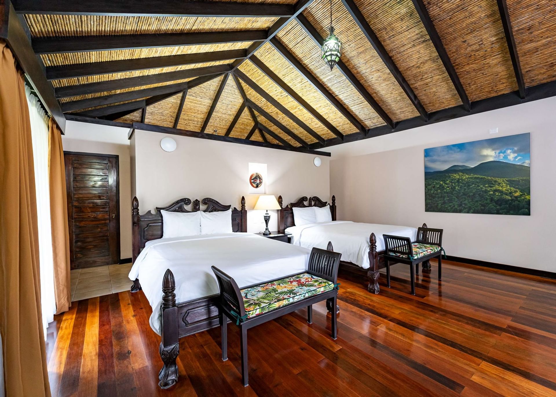 Accommodations | Costa Rica Rainforest Hotel | Rio Celeste Hideaway