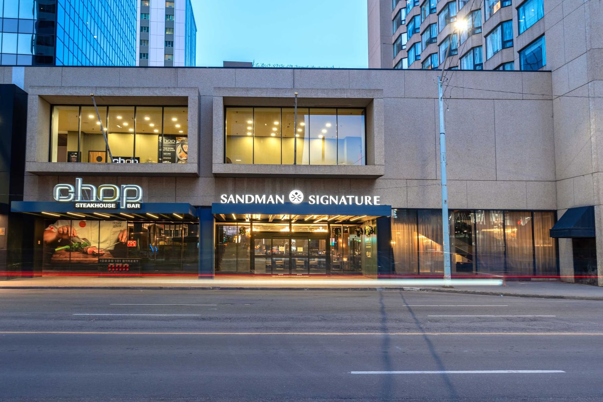 Sandman Signature Edmonton Downtown Hotel | Edmonton Hotels