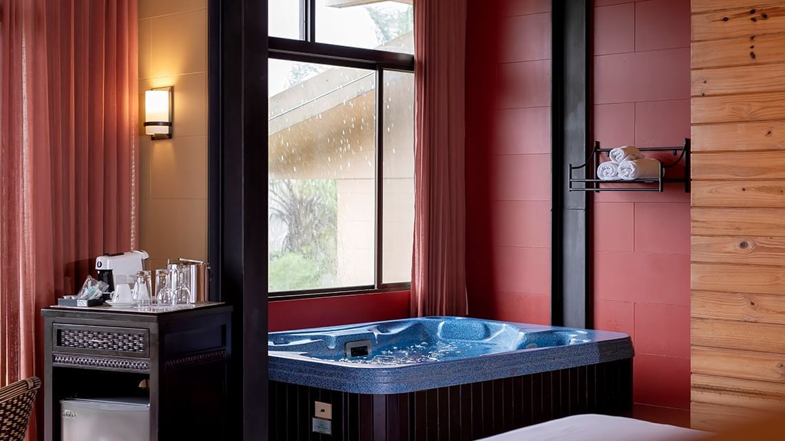 Couples Suite | Arenal Kioro Suites & Spa NEW SITE Accommodation