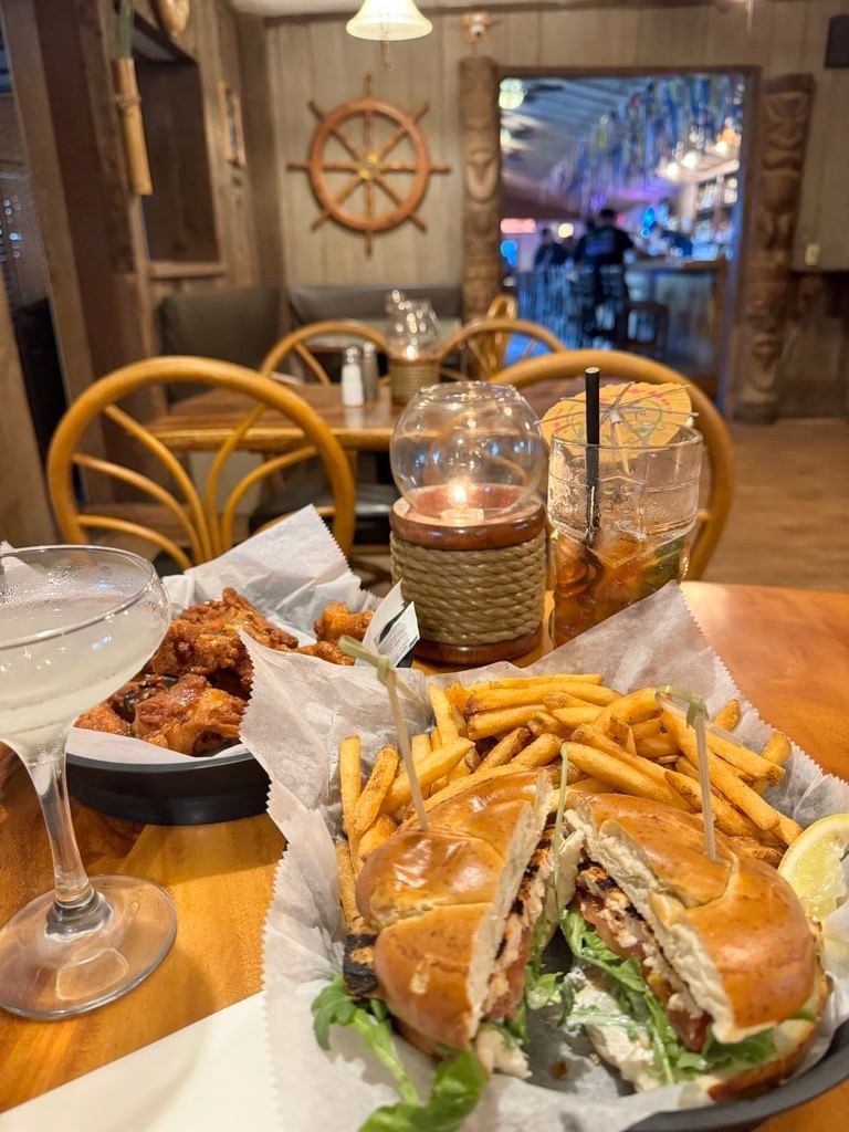Harbor Reef Restaurant Catalina Two Harbors, Catalina Island | We Hope