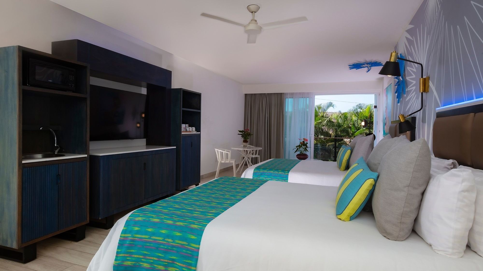 Almar Deluxe Suite Partial Ocean View | Almar Resort Luxury LGBT ...