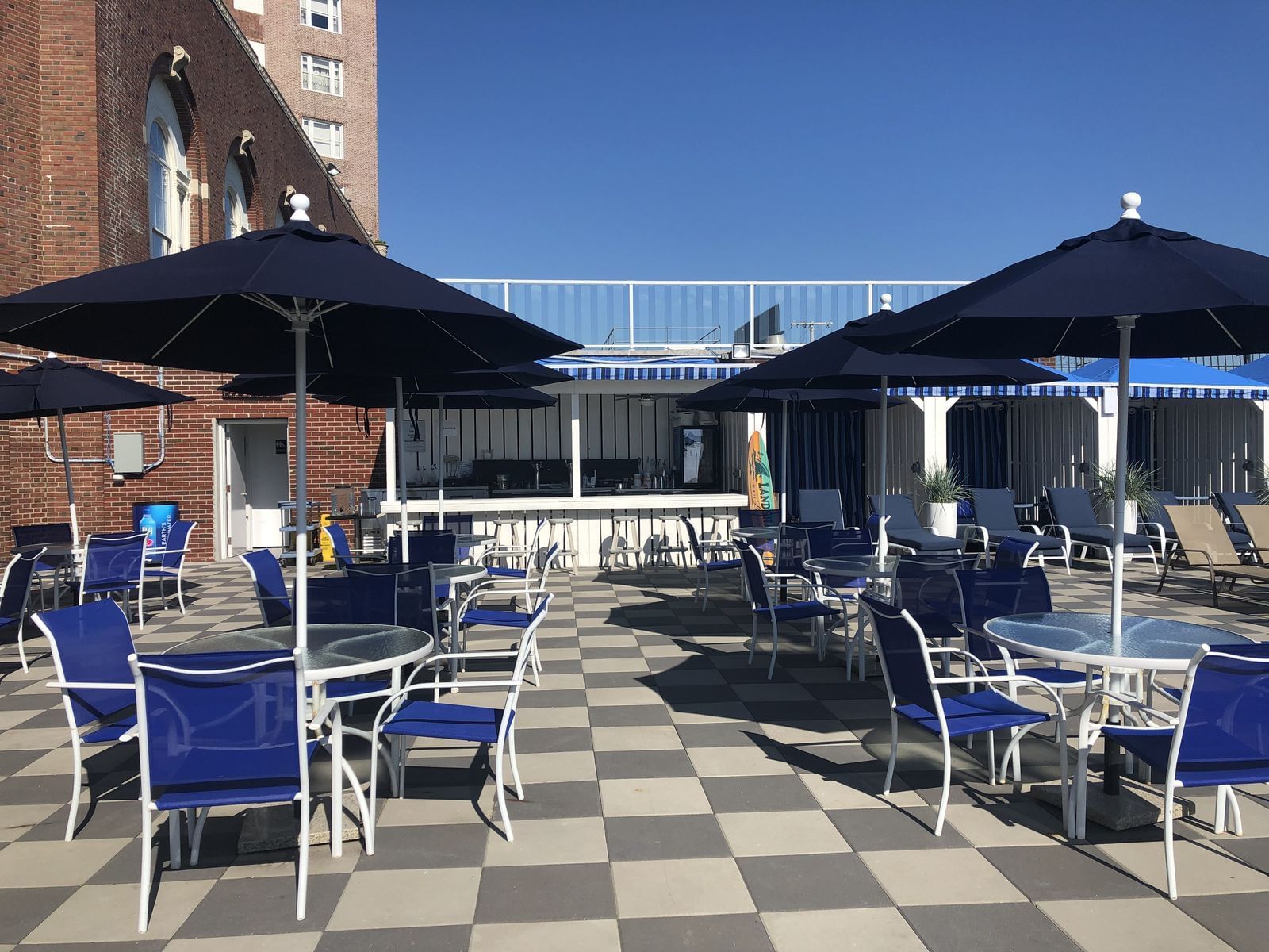 Berkeley Pool & Cabana Club - Dining at Berkeley Oceanfront Hotel
