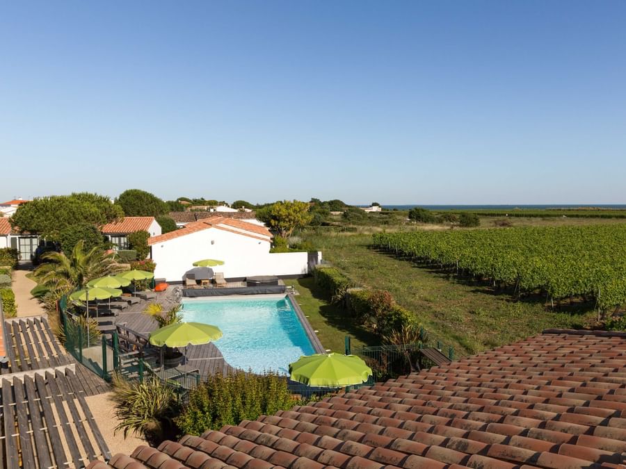 Les Vignes de la Chapelle, The Originals Relais | Hotel Ile de Re ...