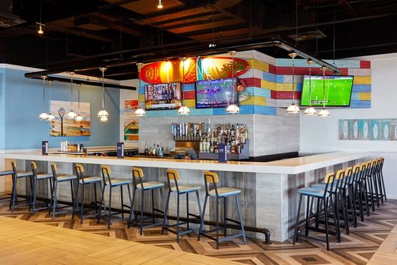 Chicago, Boston & Hollywood Restaurants - Godfrey Hotels