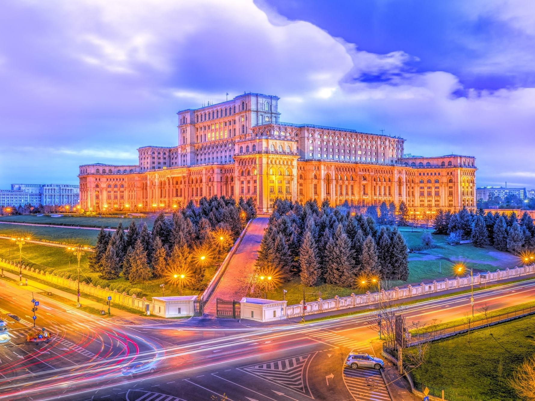 Things To Do In Bucharest | Places To Visit | Crowne Plaza Hotel
