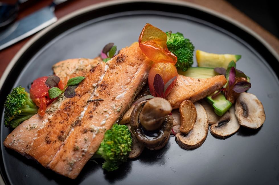 Dining | Perdido Pass Restaurant | Hotel Rio Perdido