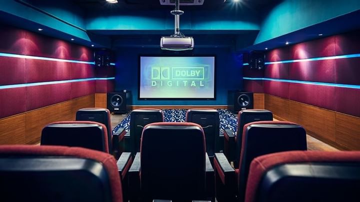 Sherwood Residence | Mini Cinema