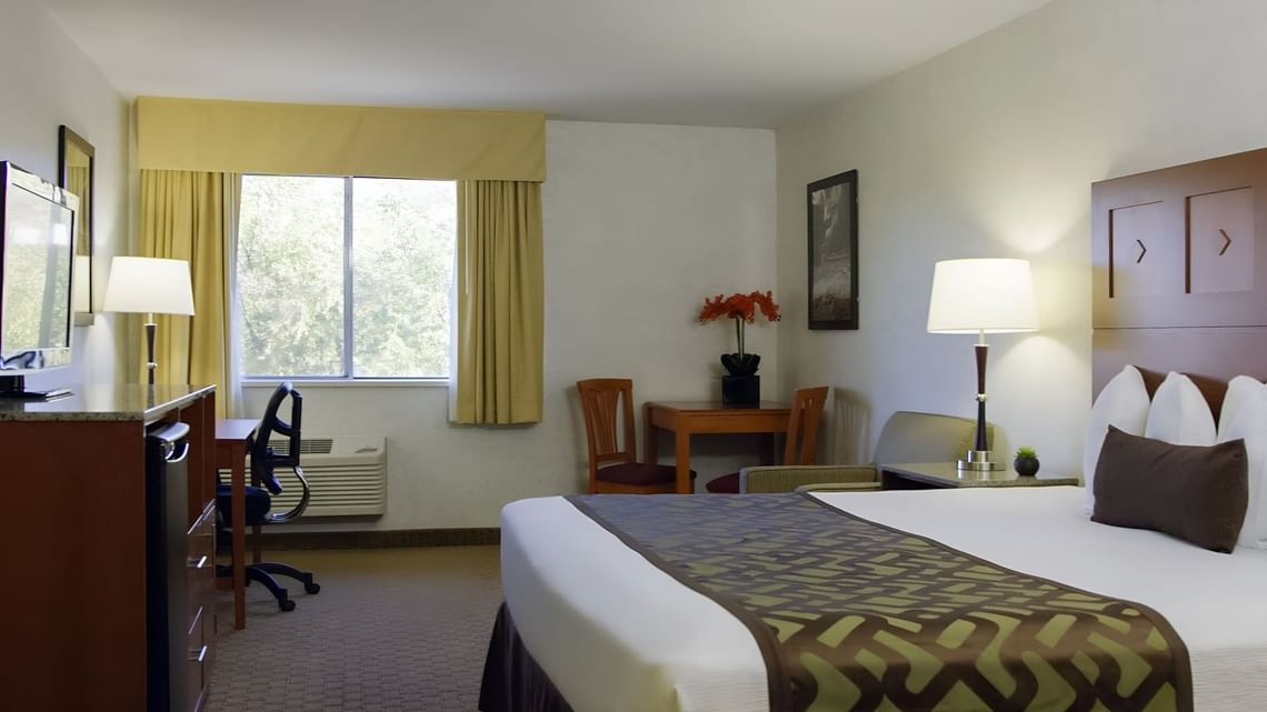 King Suite | Moab Valley Inn Accommodation