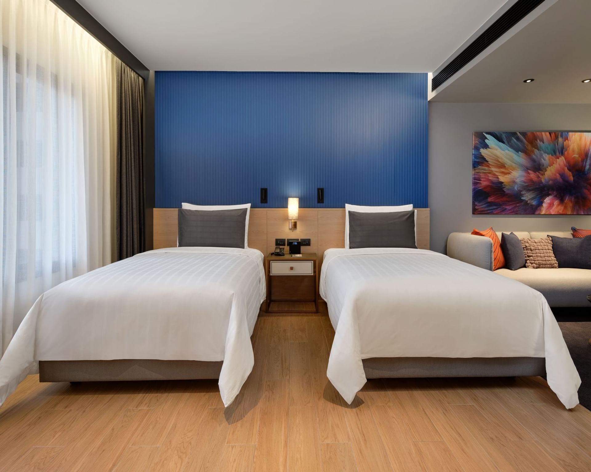 STANDARD ROOM | Sindhorn Midtown Hotel Bangkok