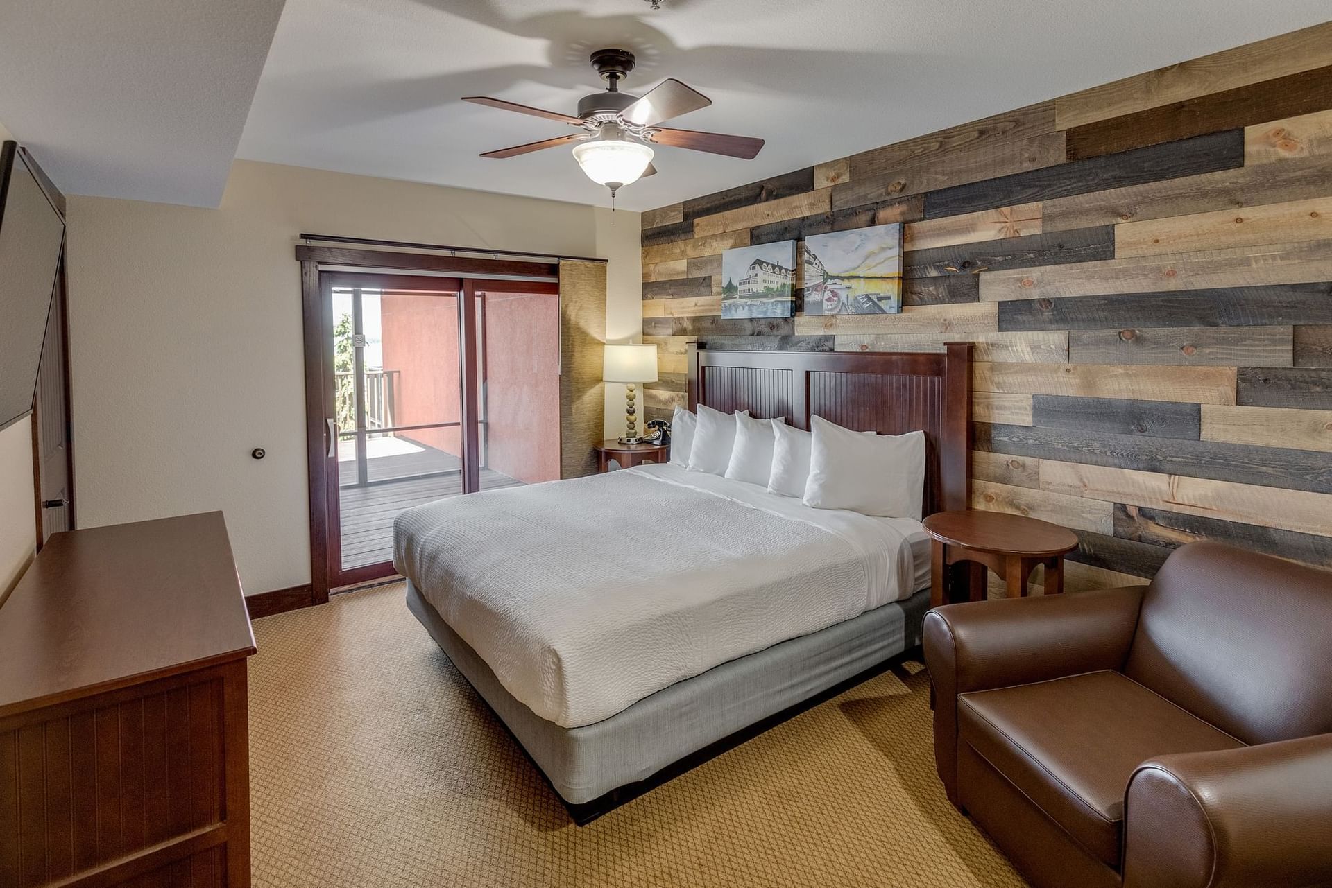 Leech Lake Hotels | Chase on the Lake Resort & Spa