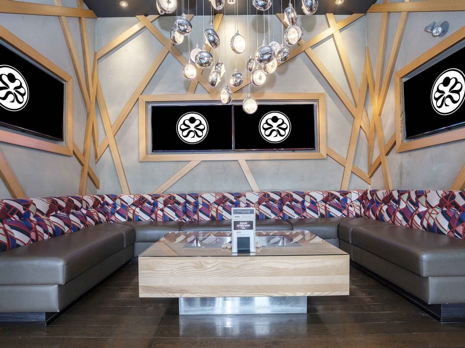 Shark Club Sports Bar & Grill | Sandman Signature Kamloops Hotel