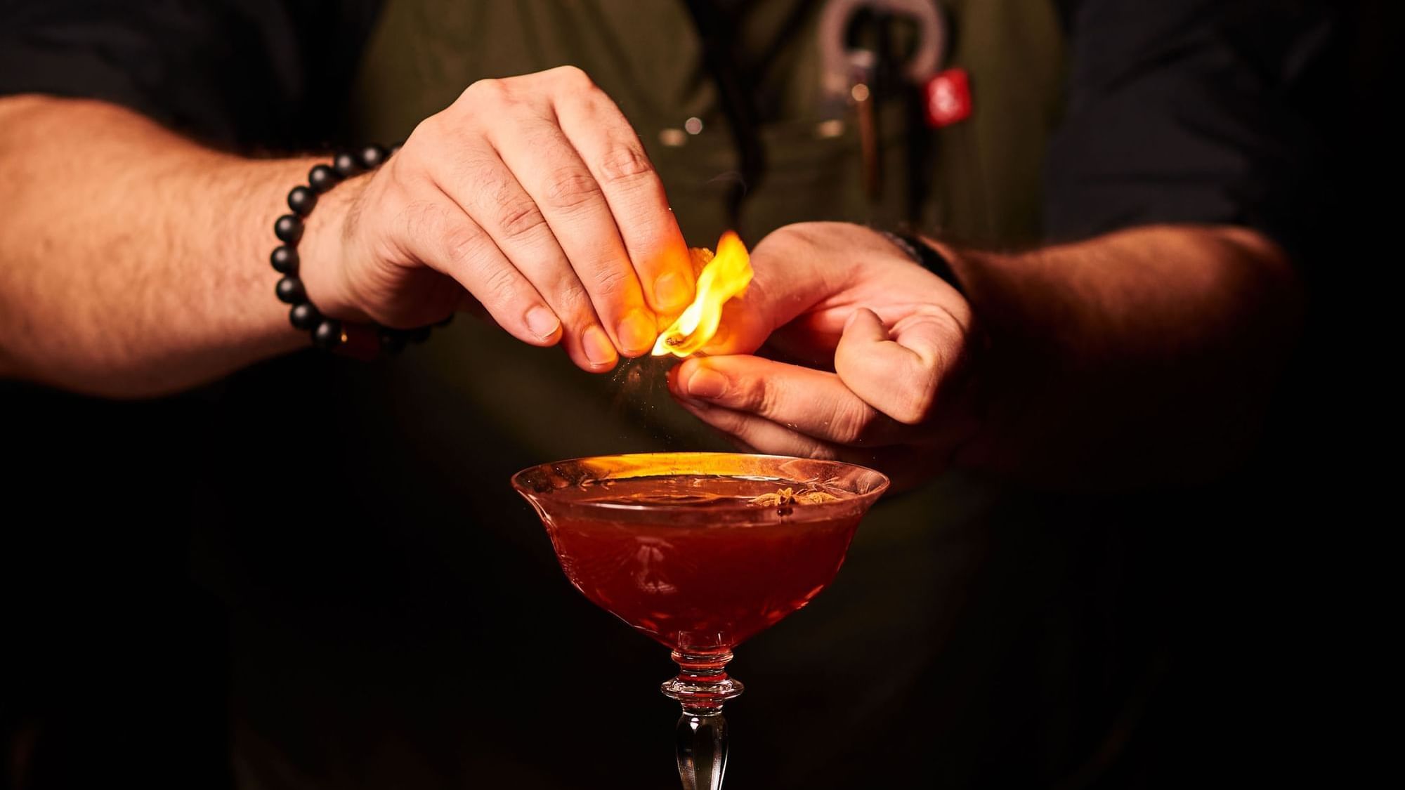 Zorba Cocktail Bar in Naperville - Hotel Arista