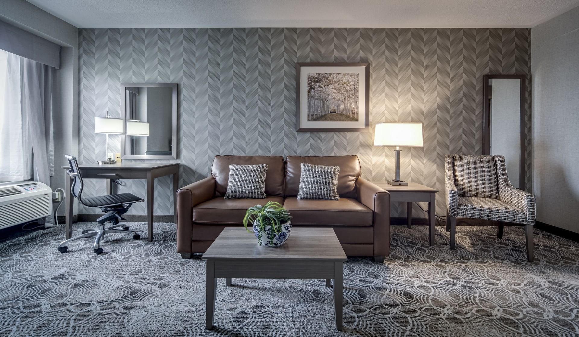 Markham Hotel Suites | Monte Carlo Inn - Toronto Markham