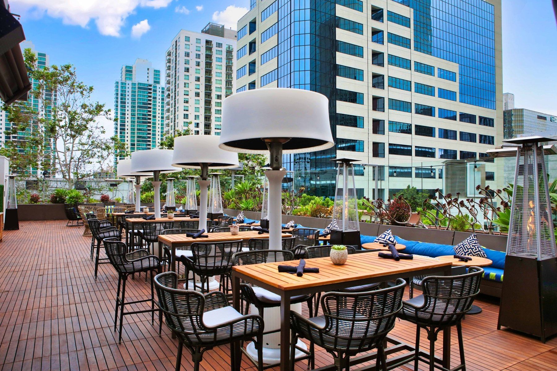 Topside Terrace Kitchen & Bar | Hotel Republic San Diego