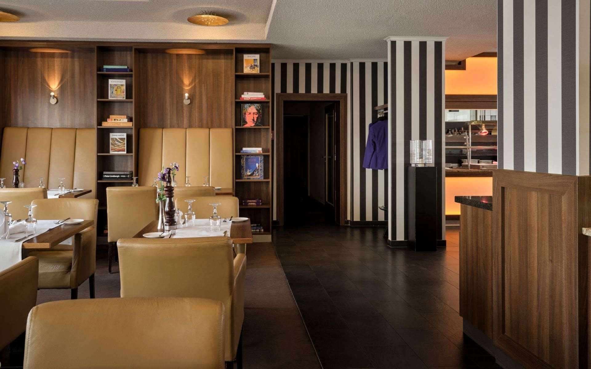 Flemings restaurant store