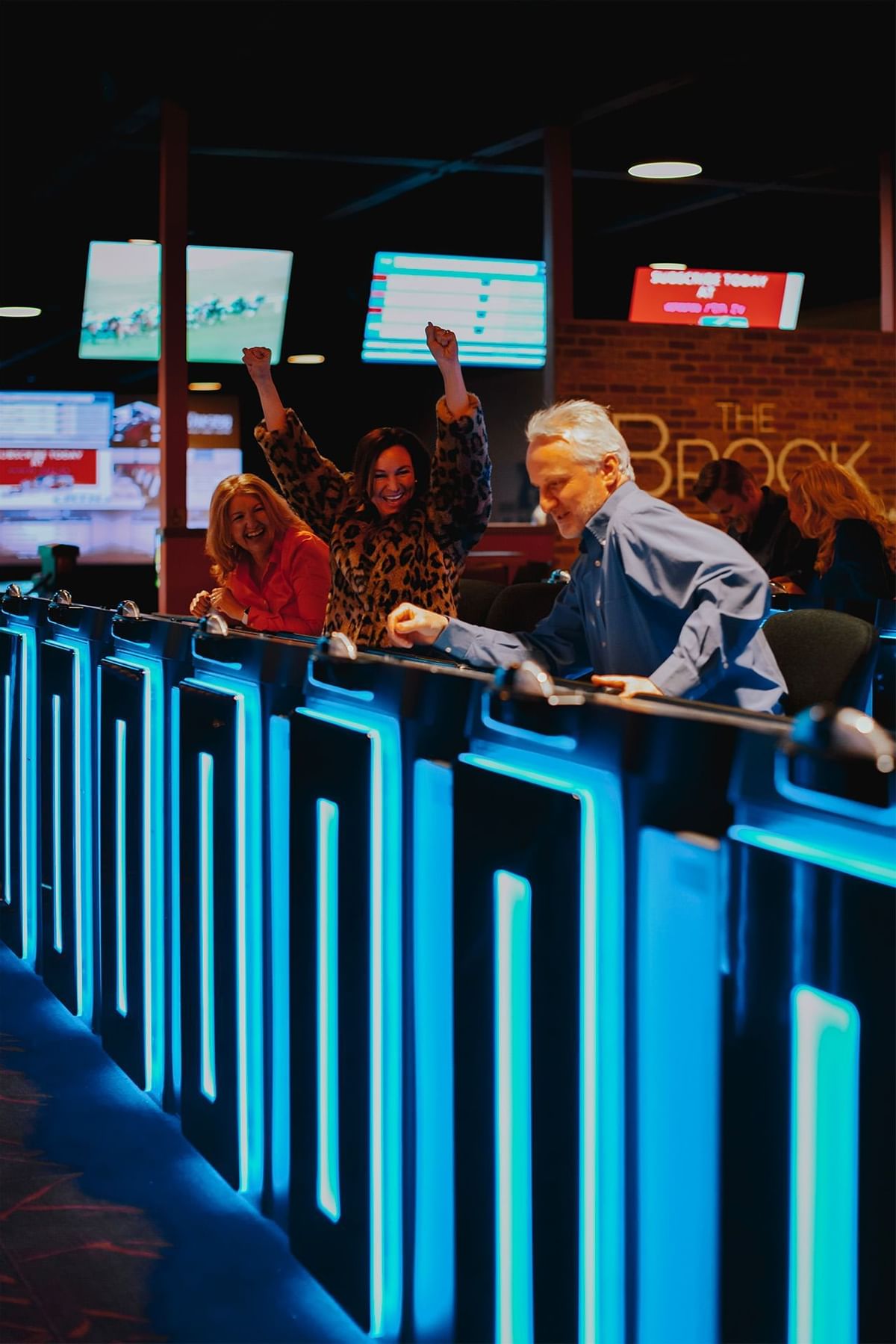 Table Games and Poker – The Brook