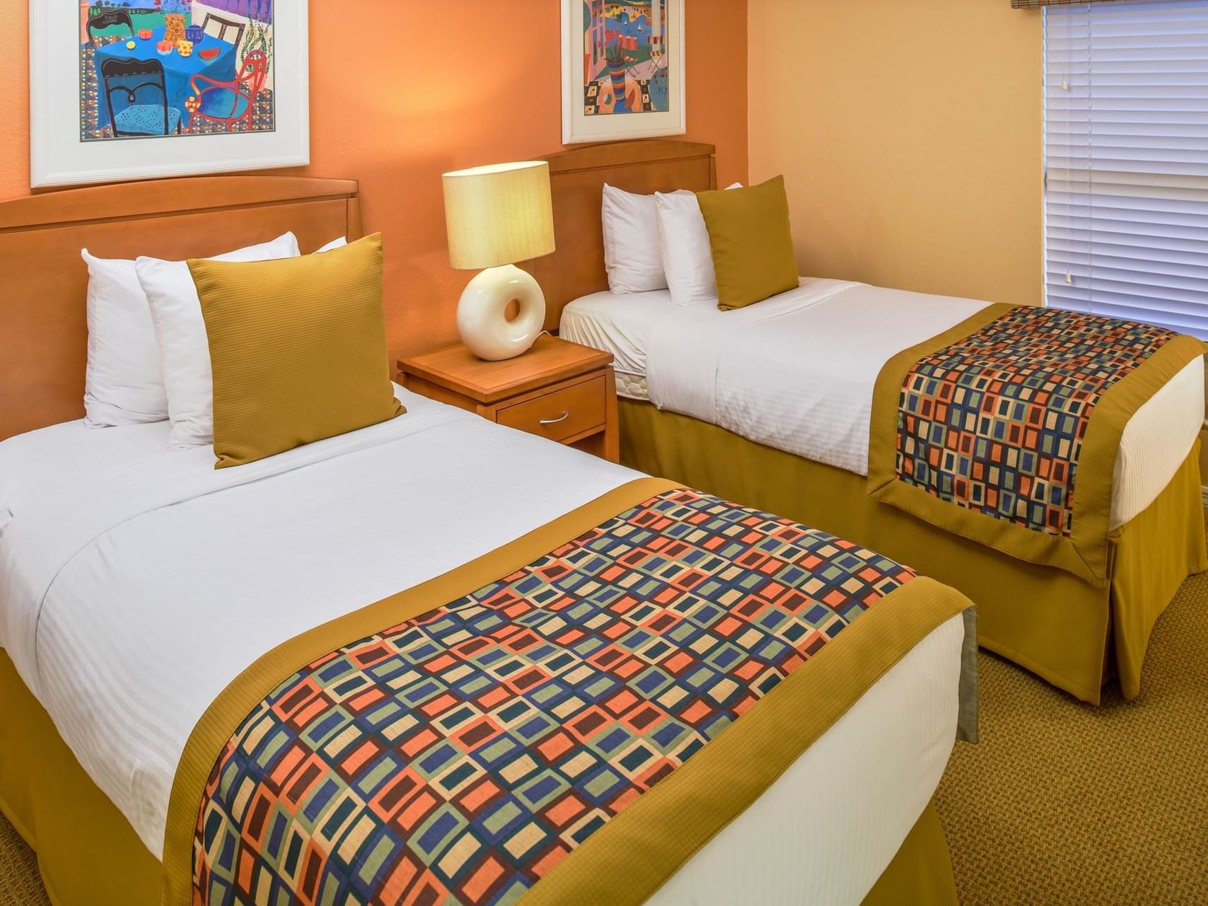 Kissimmee Resort Hotel | Orbit One Vacation Villas