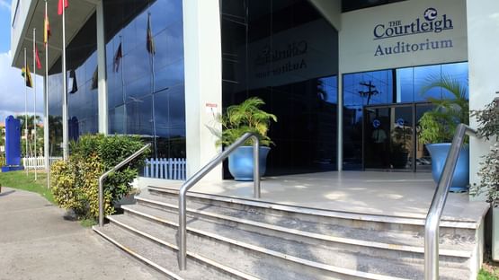 Courtleigh Auditorium - Courtleigh Hotel & Suites