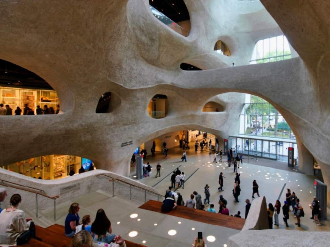 American Museum of Natural History - New York Attractions