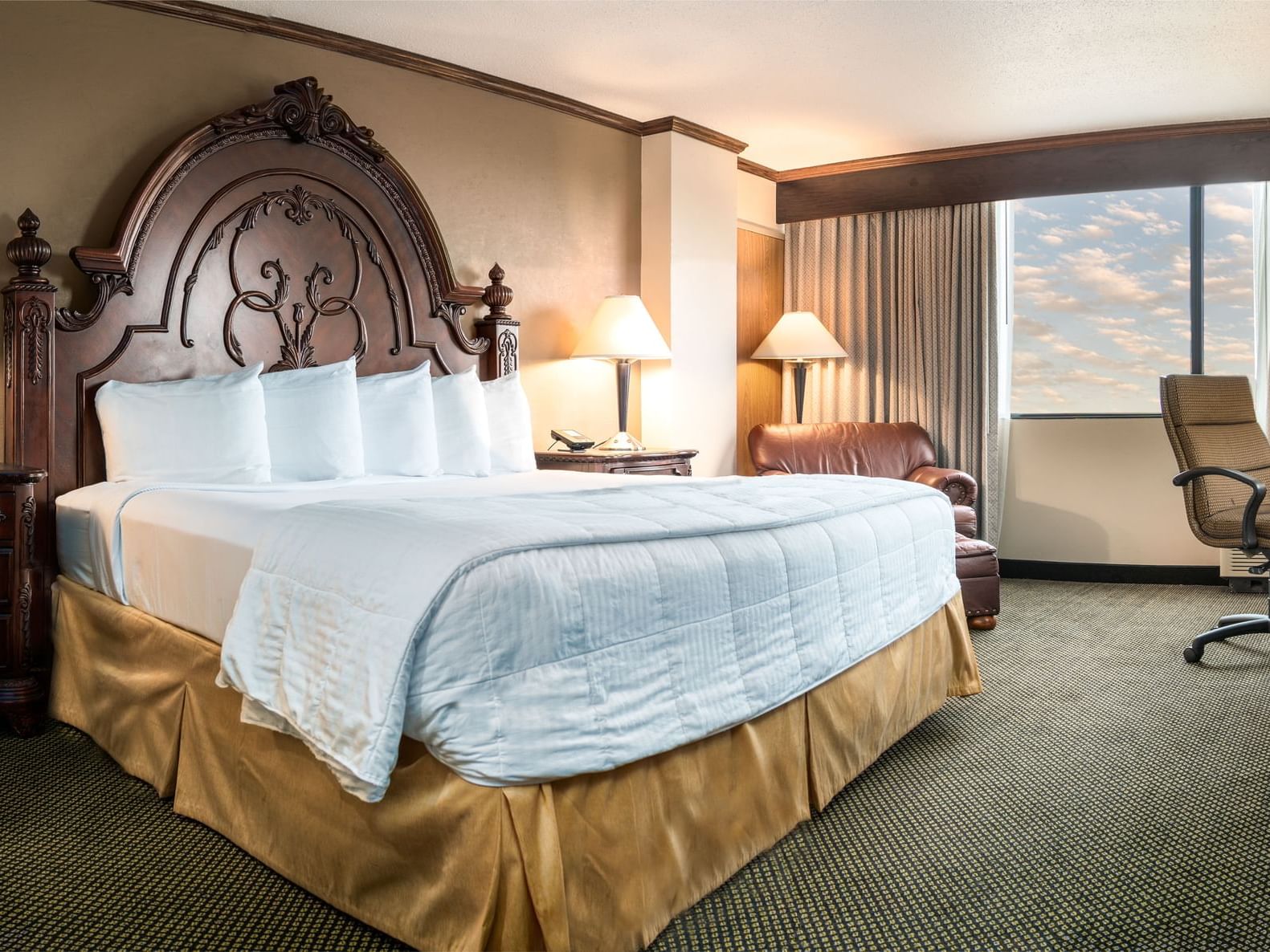 MCM Elegante Hotel Beaumont | Beaumont Texas Hotel