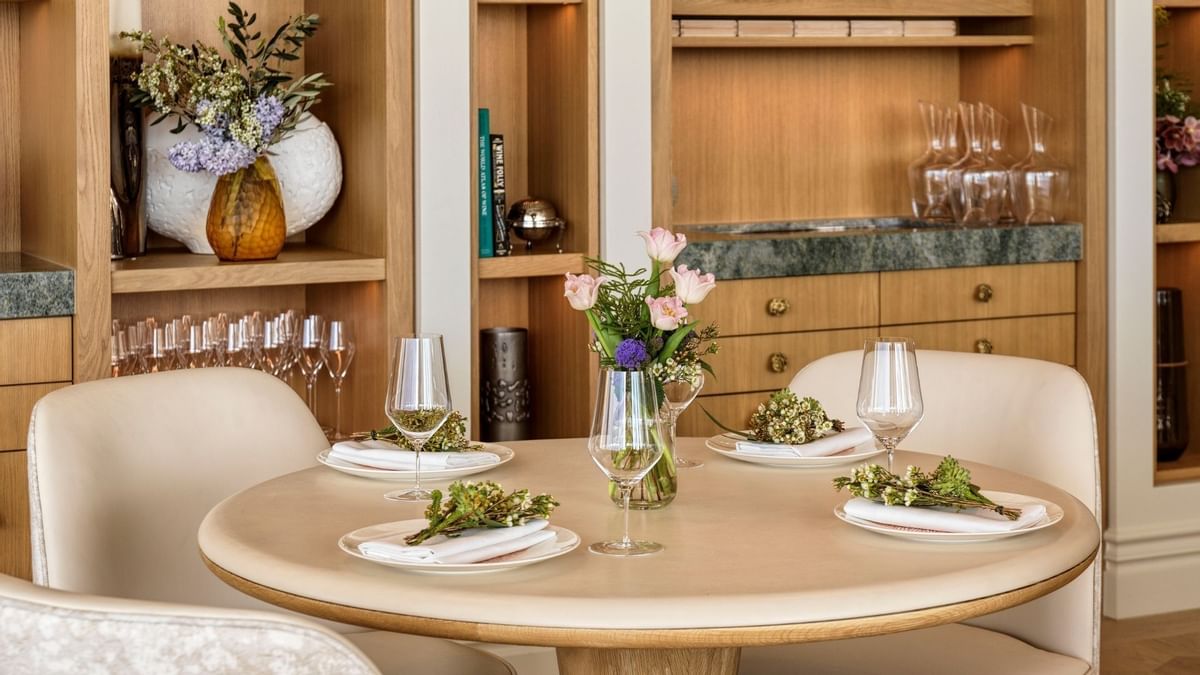 Oncore by Clare Smyth | Places to Eat in Sydney | Crown