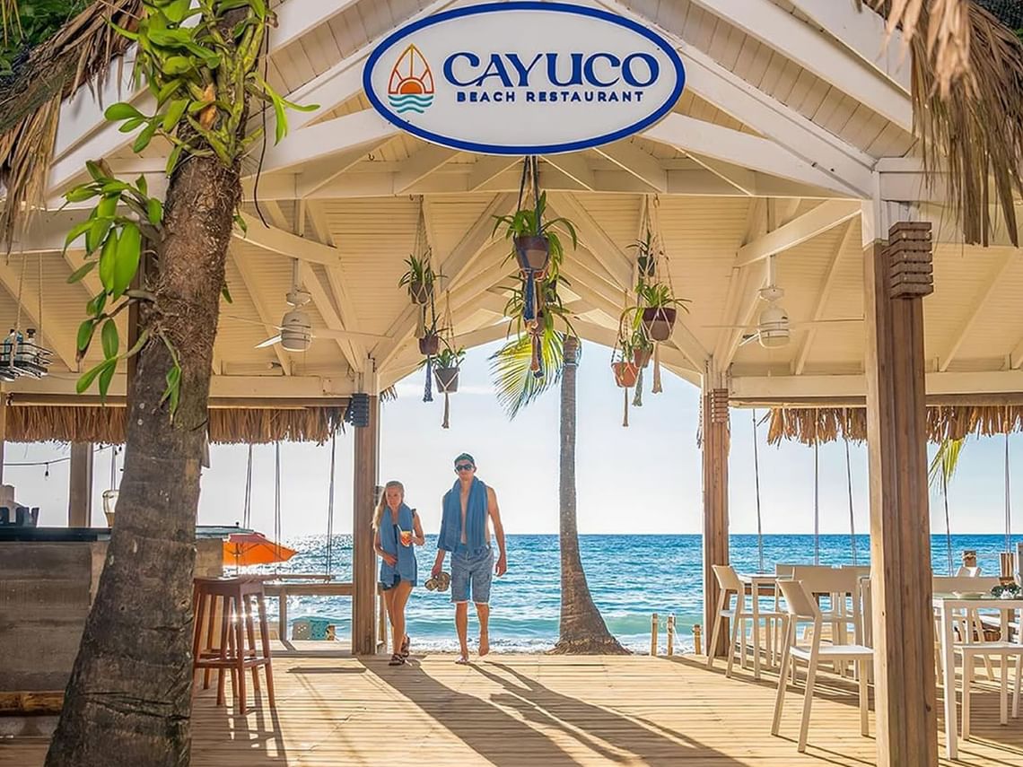 Cayuco Beach Bar | Paradise Beach Hotel