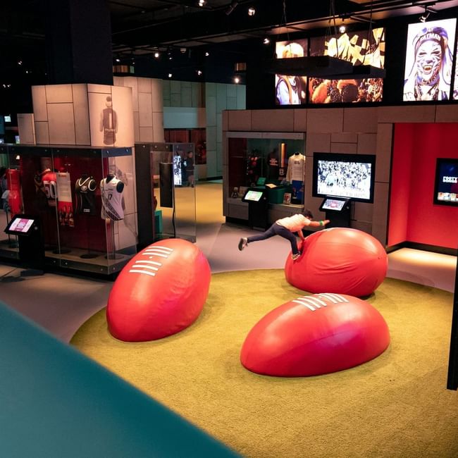 Paws on the Park - Pet Friendly Suite | Offers at Pullman Melbourne On ...