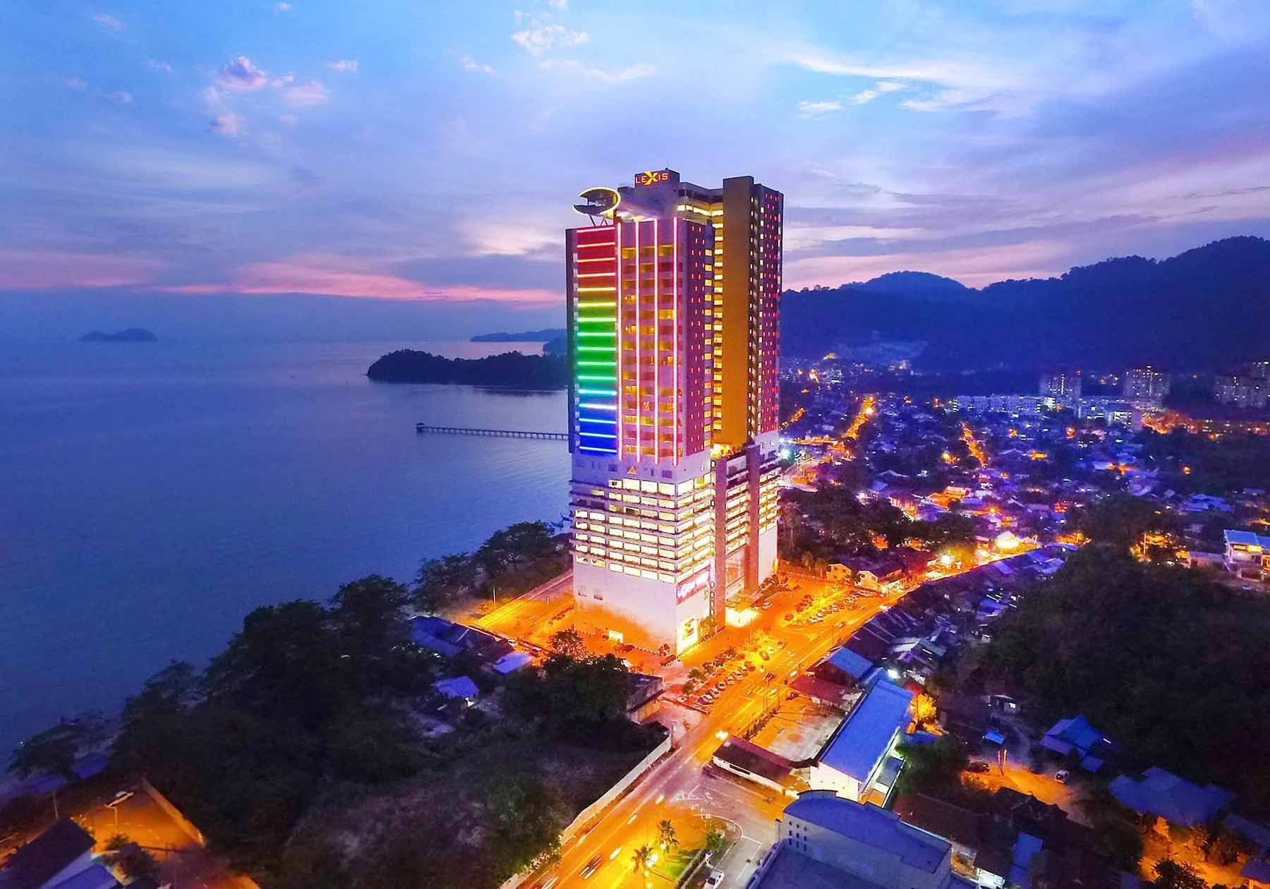 Lexis® Suites Penang | 5 Star Luxury Family Hotel with Private Pools