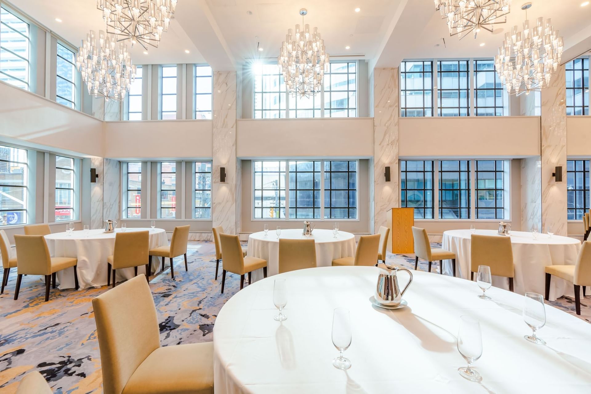 Hotels by Toronto Convention Center - The Sutton Place Hotel Toronto