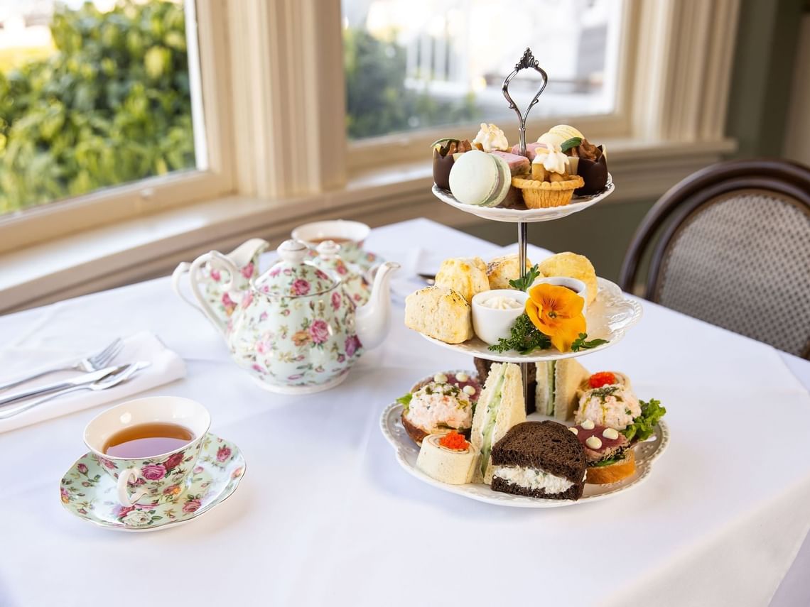 Victoria Hotel Deals | Tea at the Pendray Hotel Package