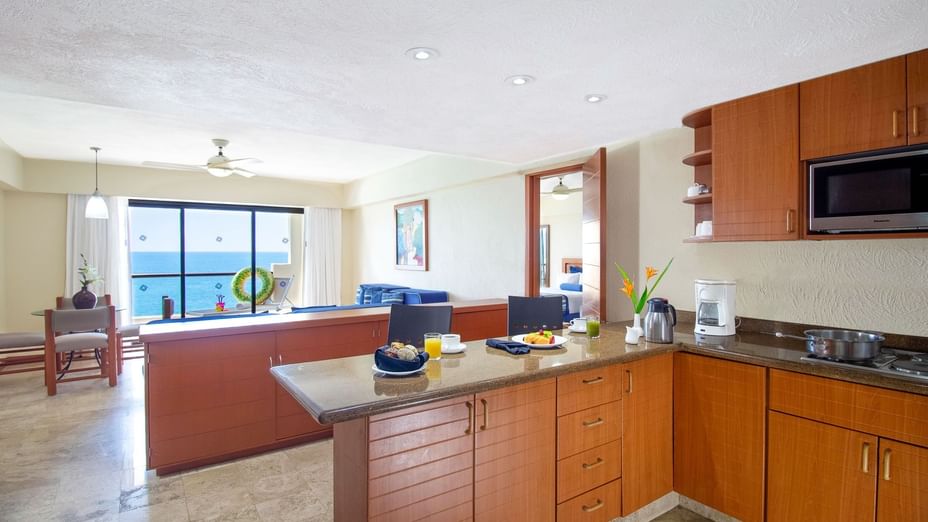 Suite Familiar de 2 Recámaras, Vista al Mar | Plaza Pelicanos Grand ...