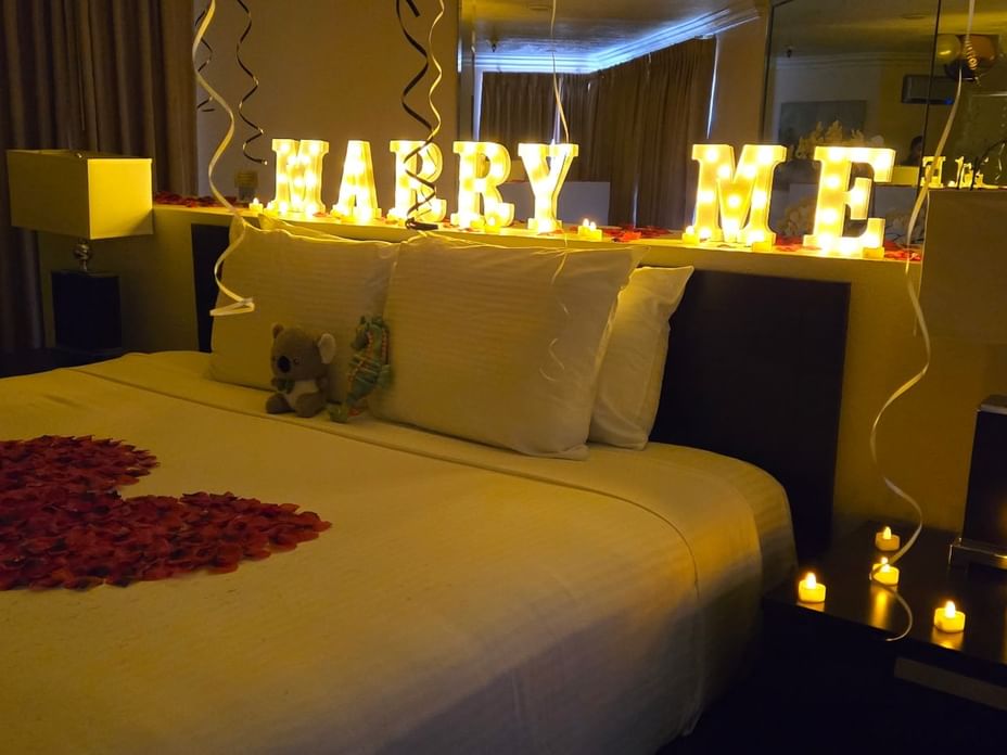 Proposal Package | Alexis Park Resort