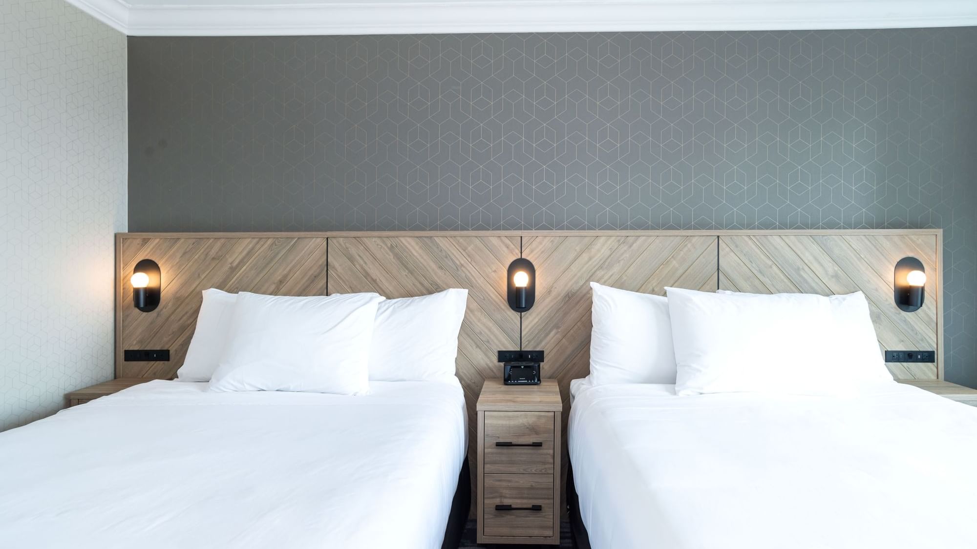 Standard Room, 2 Queen Beds, North Tower | Sandman Hotel Vancouver City ...