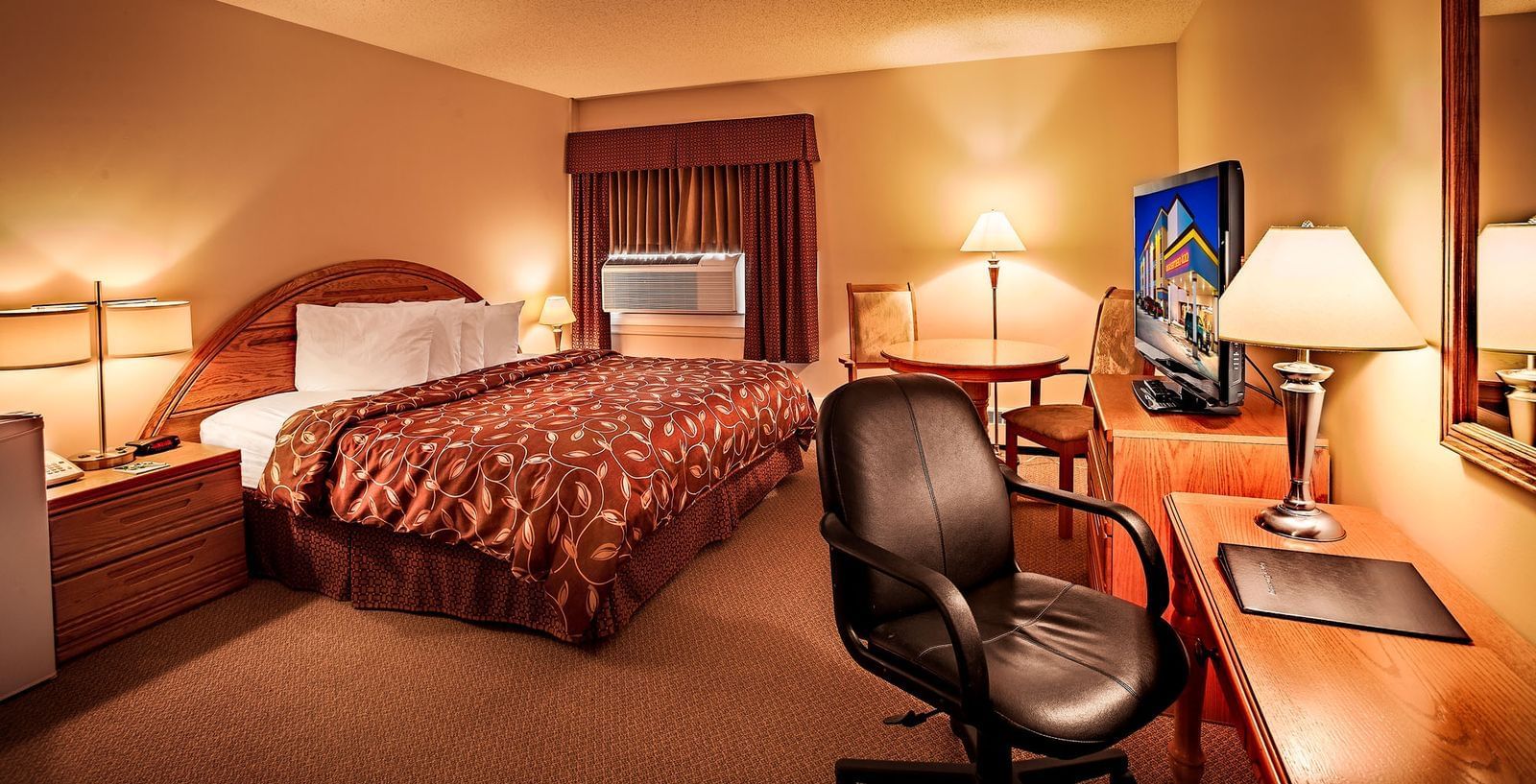 Days Inn - Hotels in Camrose AB Canada