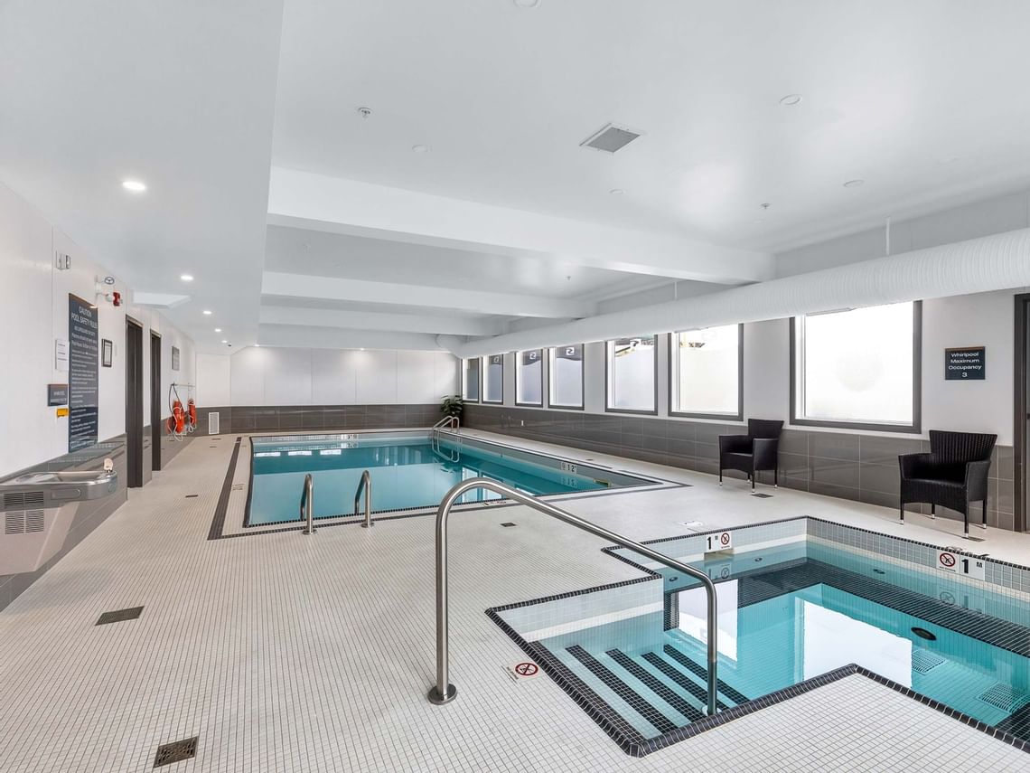 Indoor Pool | Sandman Hotel Grande Prairie
