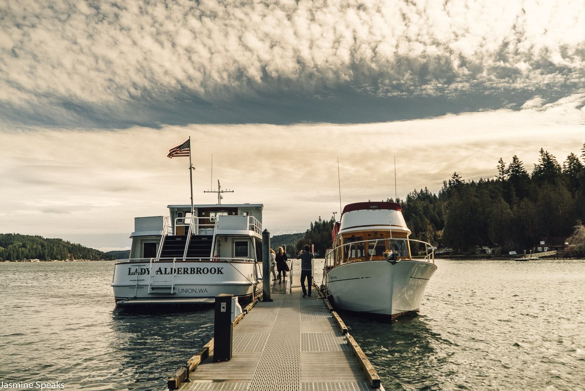 Moorage Inquiry Form - Alderbrook Resort & Spa