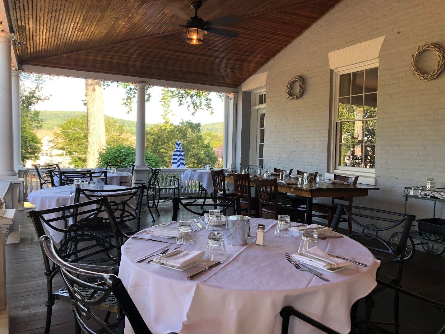 Connecticut Bed & Breakfast | Simsbury 1820 House