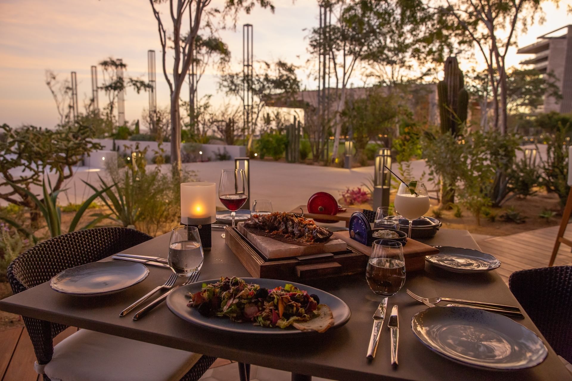 Dining | The Club at Solaz