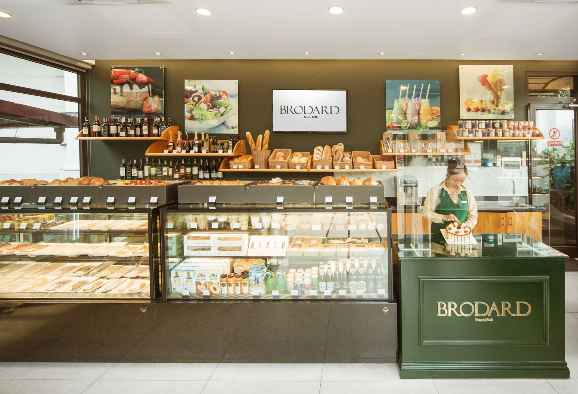 Hanoi Buffet Restaurant | Hanoi Daewoo Hotel