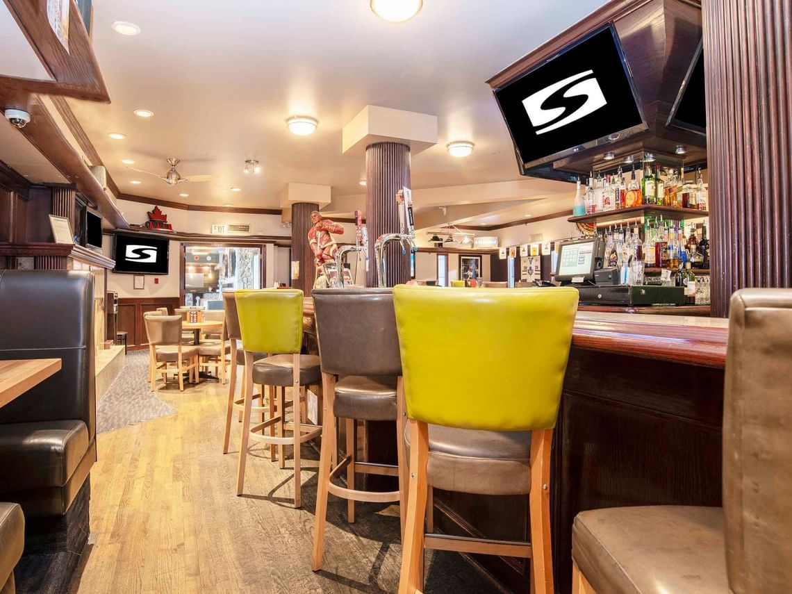 Bar One | Sandman Hotel Kelowna