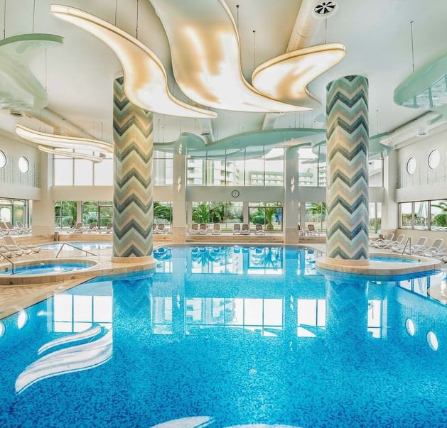 Resting Rooms | Titanic Deluxe Lara