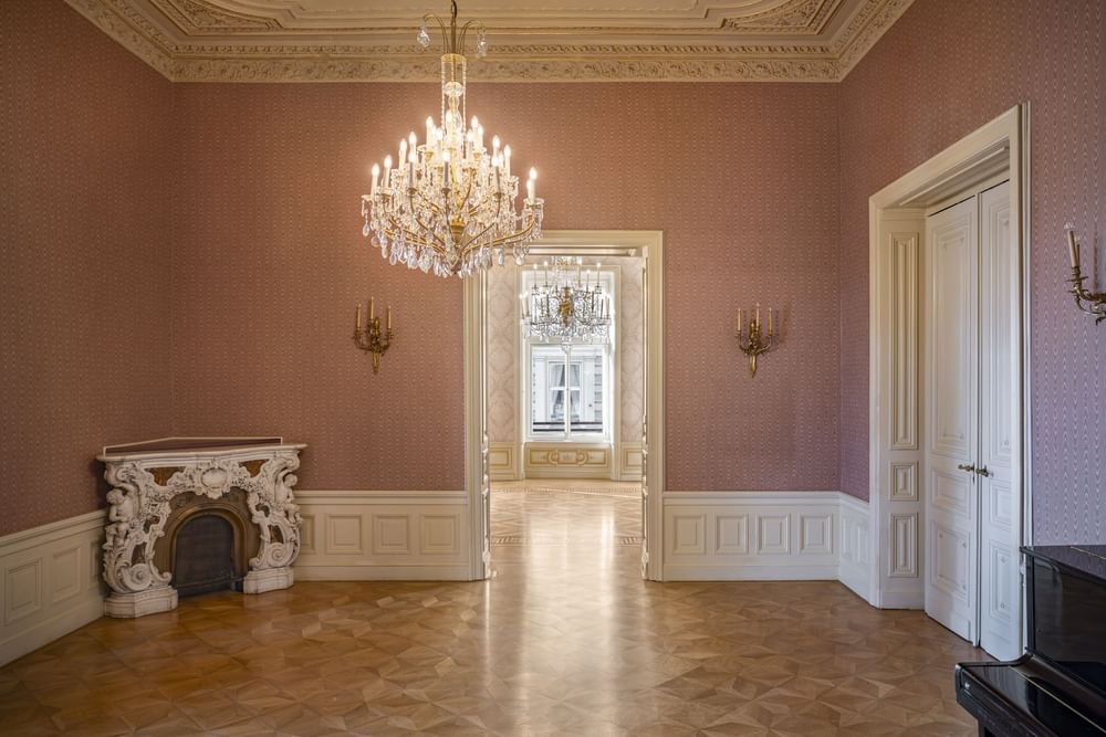 Plan a Wedding in Vienna | Almanac Palais Vienna