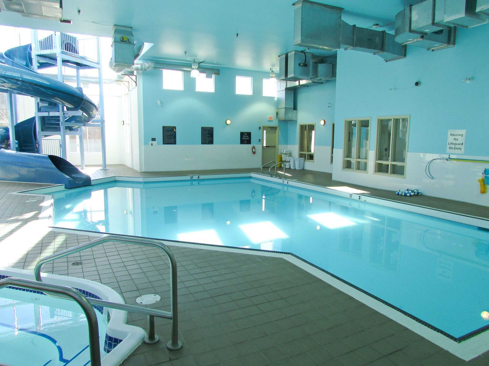 Indoor Pool | Sandman Hotel & Suites Squamish
