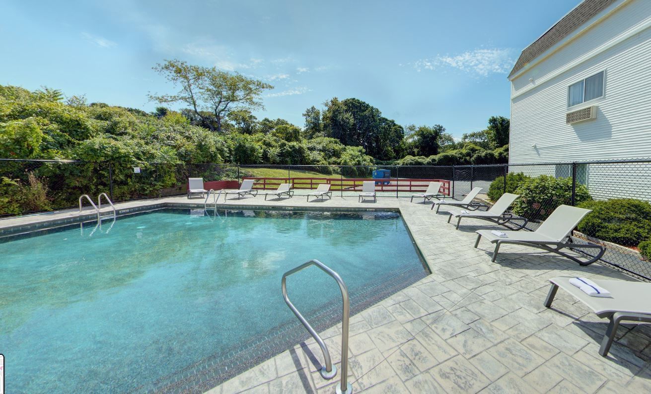 Sandwich Lodge & Resort - Hotels In Sandwich MA