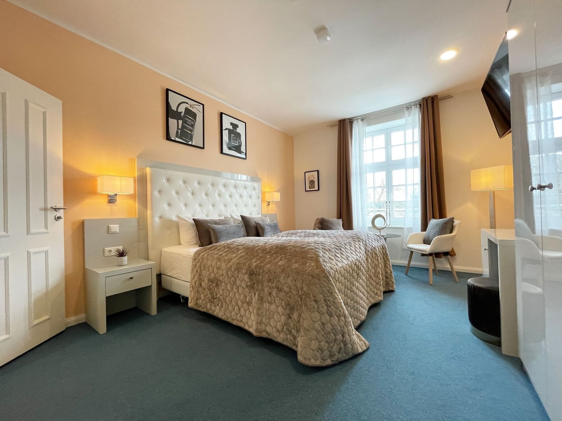 Services | Hotel In Central Cologne
