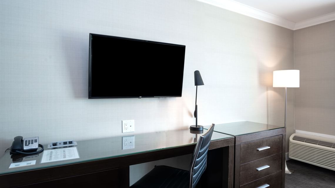 Studio Suite, 1 King Bed, Sofa Bed, Kitchenette | Accommodations at ...