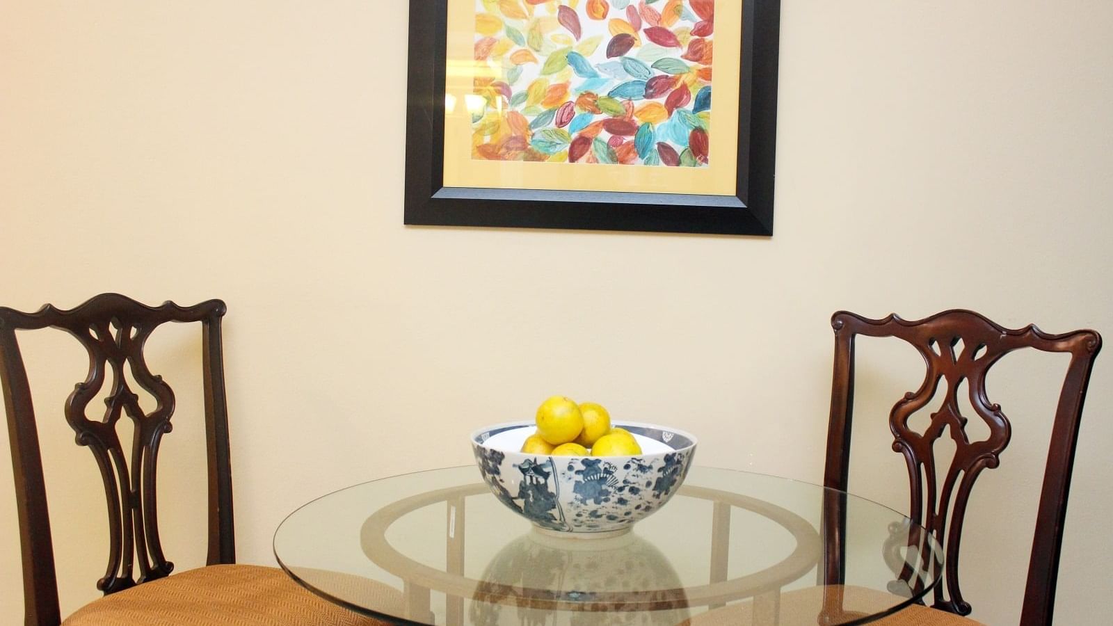 One Bedroom Suite | The Courtleigh Hotel and Suites